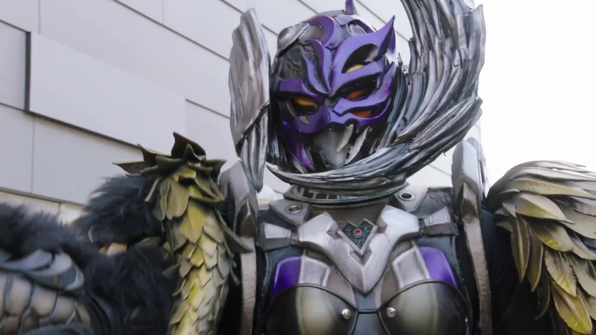 Robo Roxy (Dinosaur Form) - Morphin' Legacy